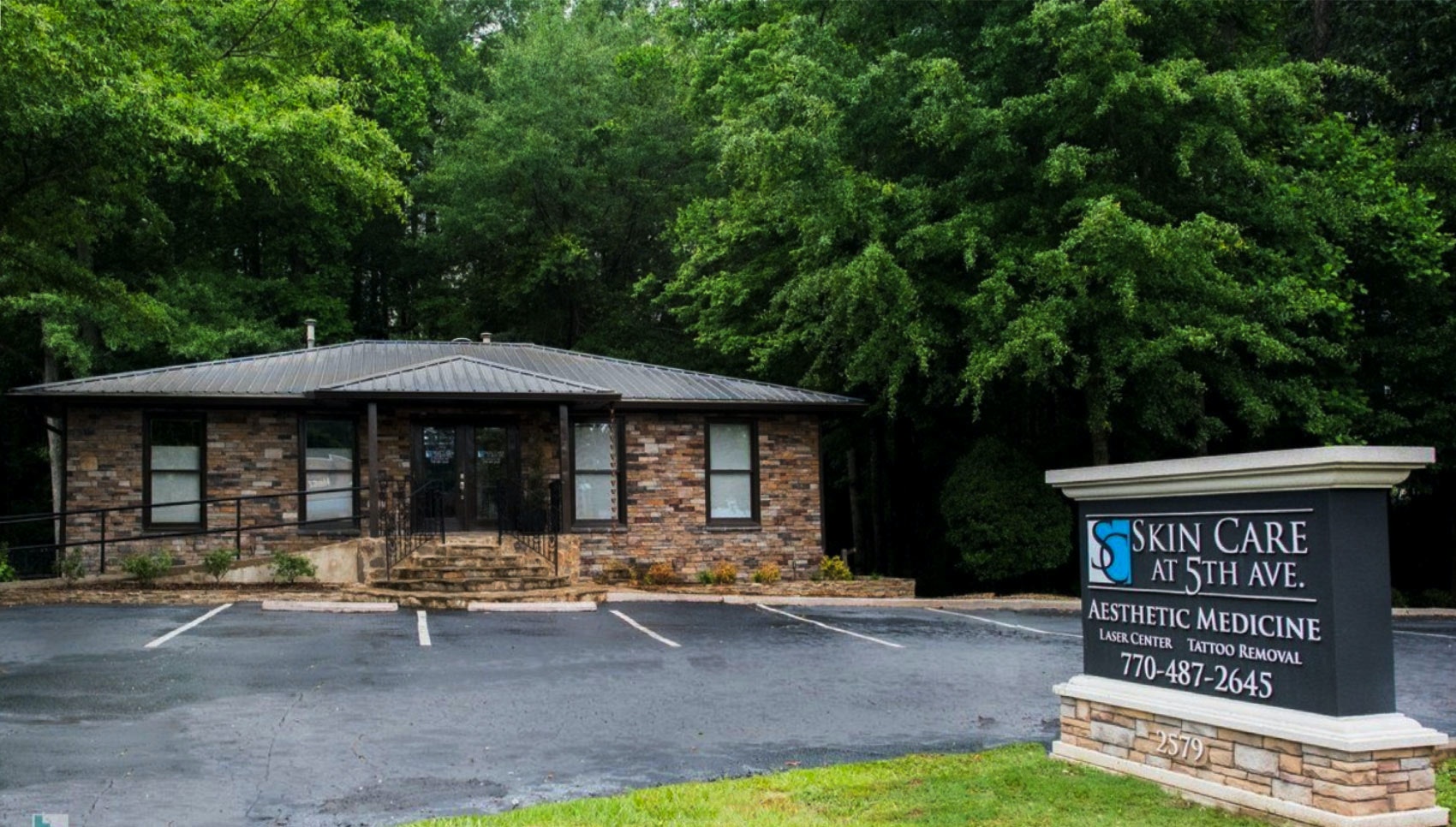 Hair Restoration Doctor In Atlanta, GA | Dr. Joseph Galitzin